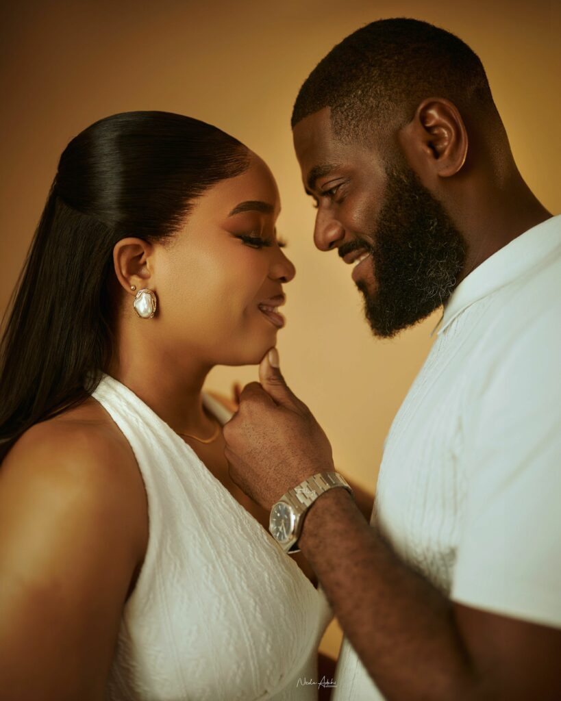 From The Office to the Aisle! Enjoy Olivia & Harry's Pre-wedding Shoot ...