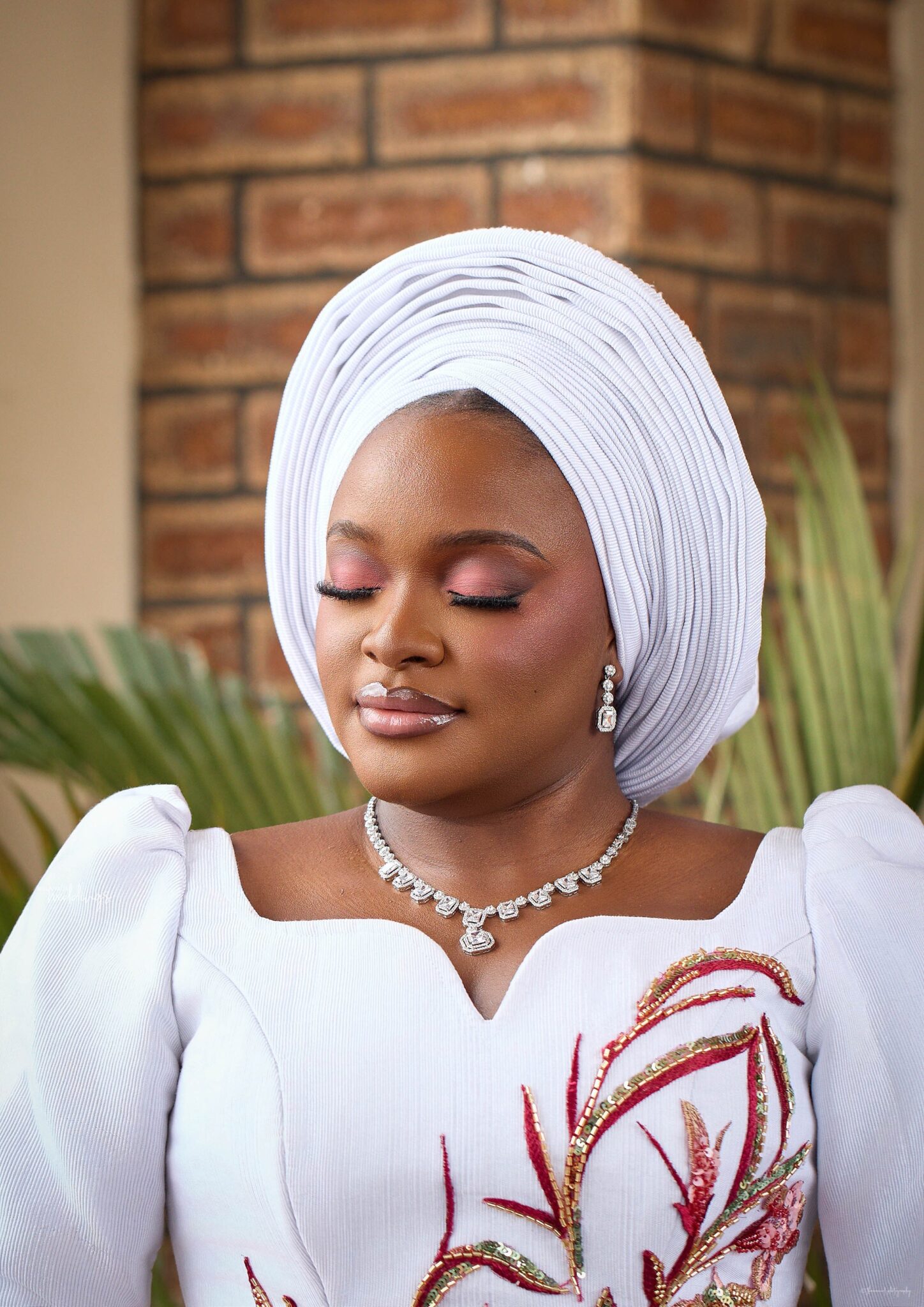 Yoruba Bride Meets Oron Groom! Doyin & Victory's Trad Was All Shades of ...